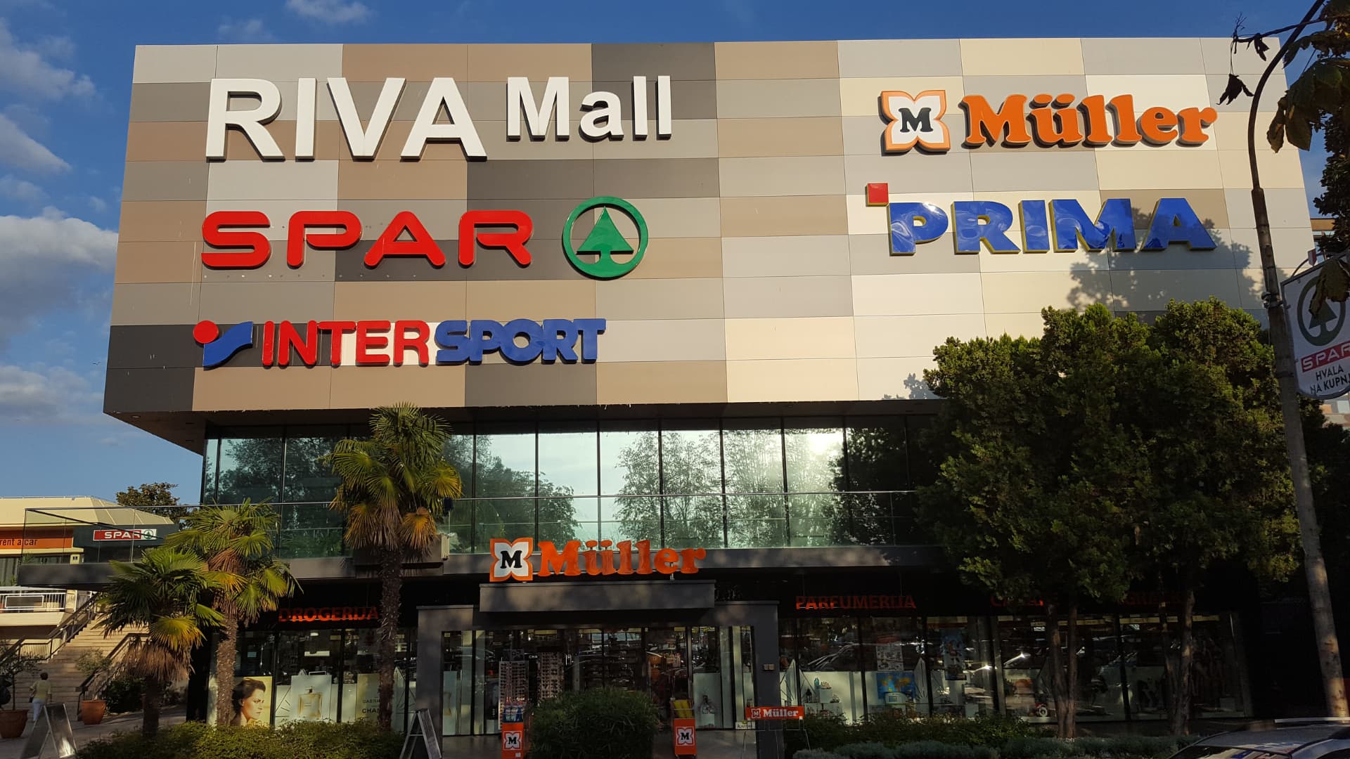 9 Best Shopping Malls in Pula (Updated 2023) - CRO Croatia
